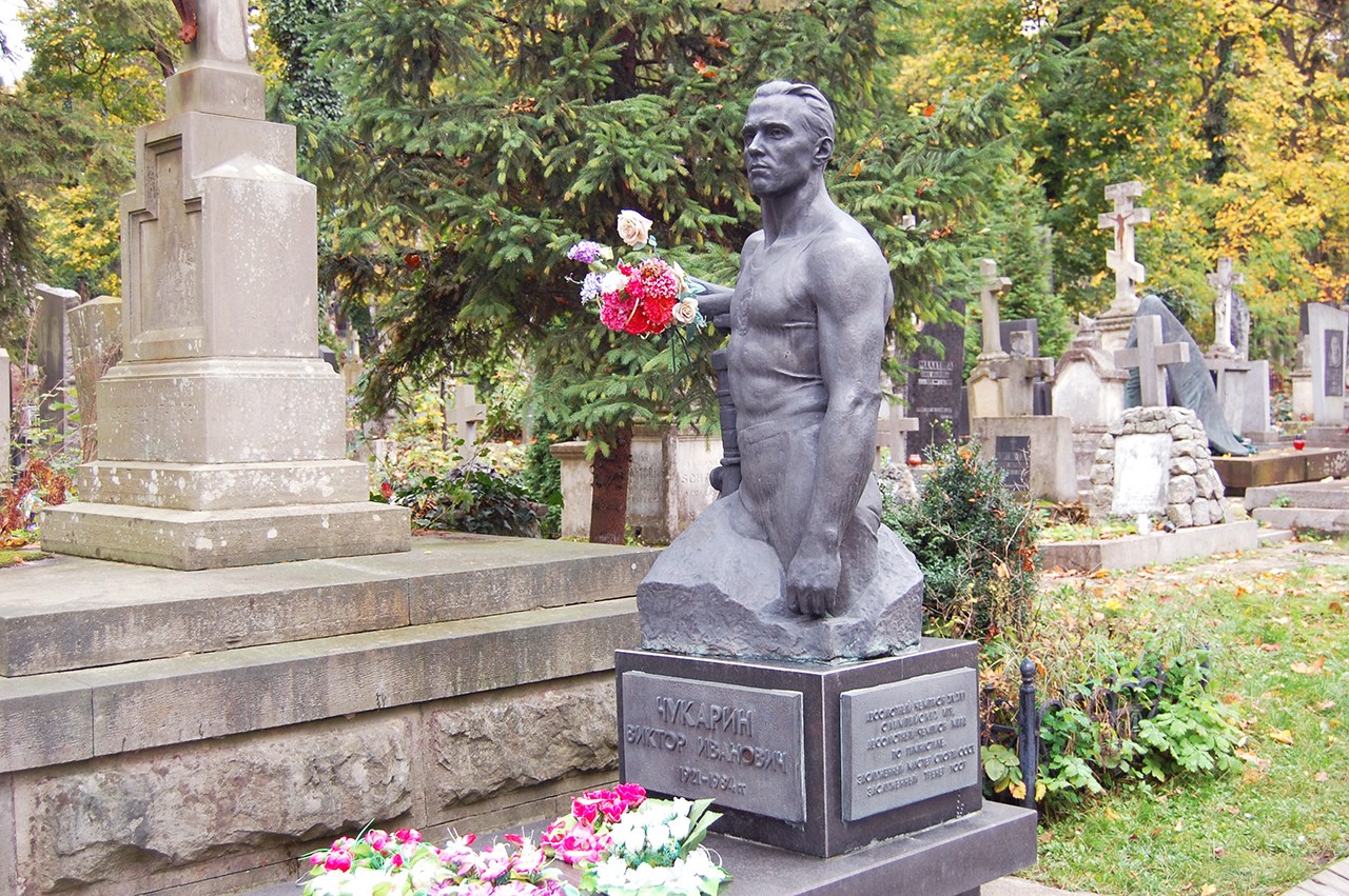 Lychakiv Cemetery, Lviv: an open-air museum of history, culture, art ...