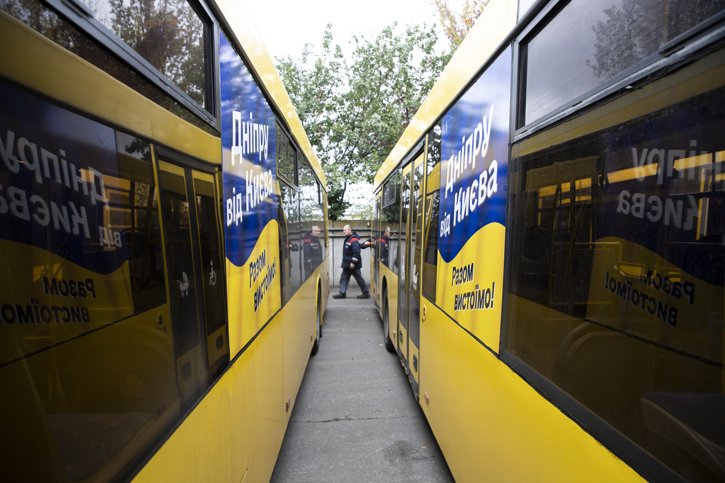 Kyiv sends 30 buses to help Dnipro after Russian strike on bus depot ...