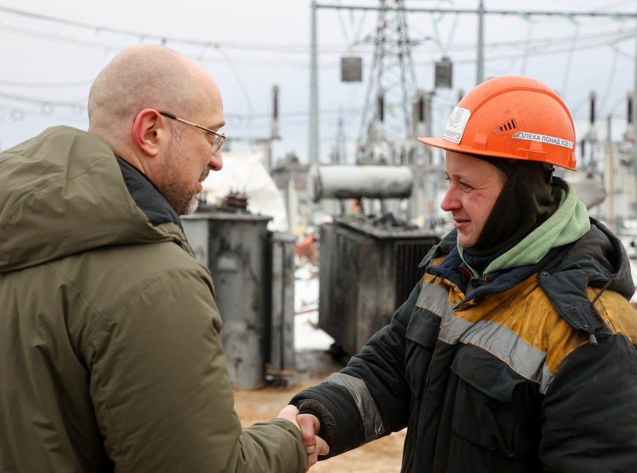 How Ukraine's power grid survived a winter of Russian energy terror ...