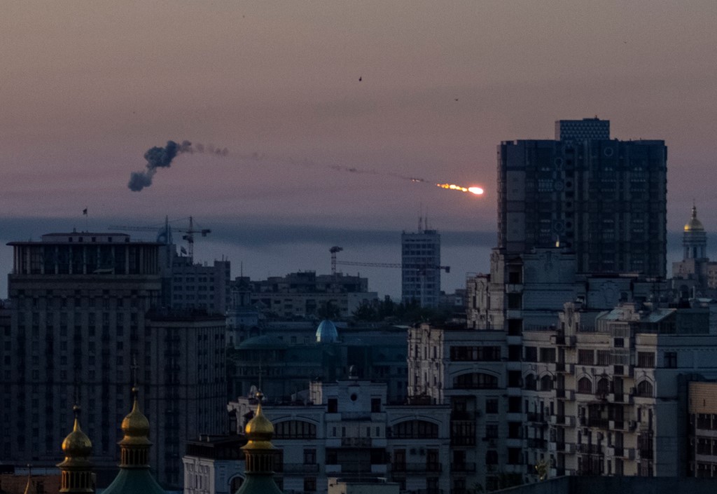 Aftermath of Russian overnight strikes on Kyiv (photos) - Euromaidan Press