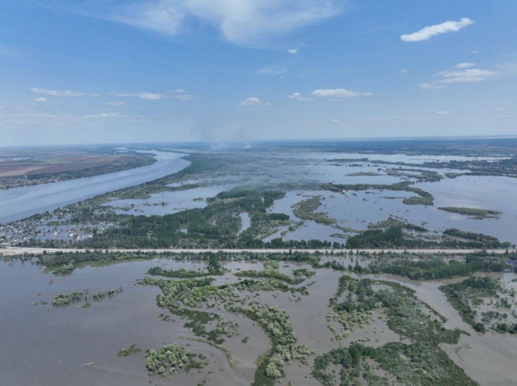 Kakhovka Reservoir water level dropped by about 2.5 meters over past ...