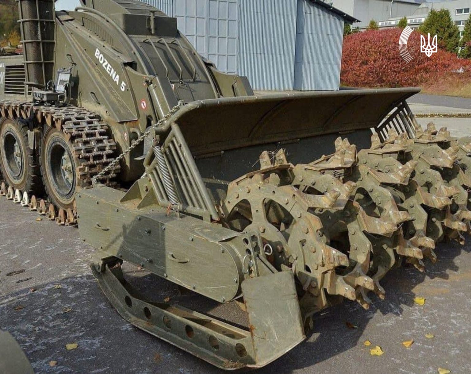 Ukraine to receive crowdfunded demining vehicle from Slovakia ...