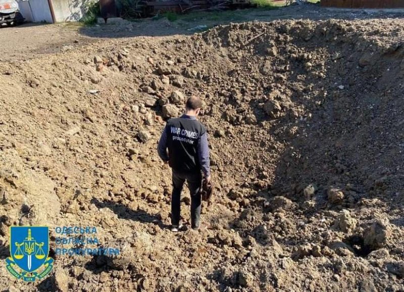 Russia attacks Odesa port infrastructure, injuring two - Euromaidan Press