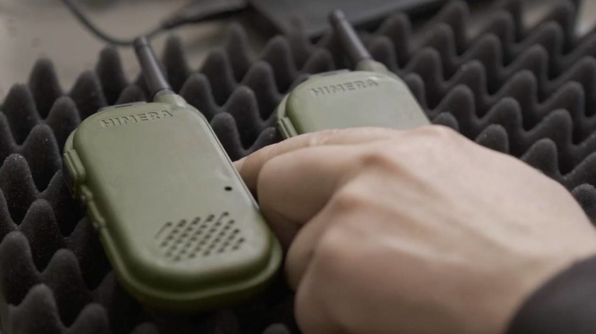 Ukraine rolls out secure radio to counter Russian electronic warfare ...