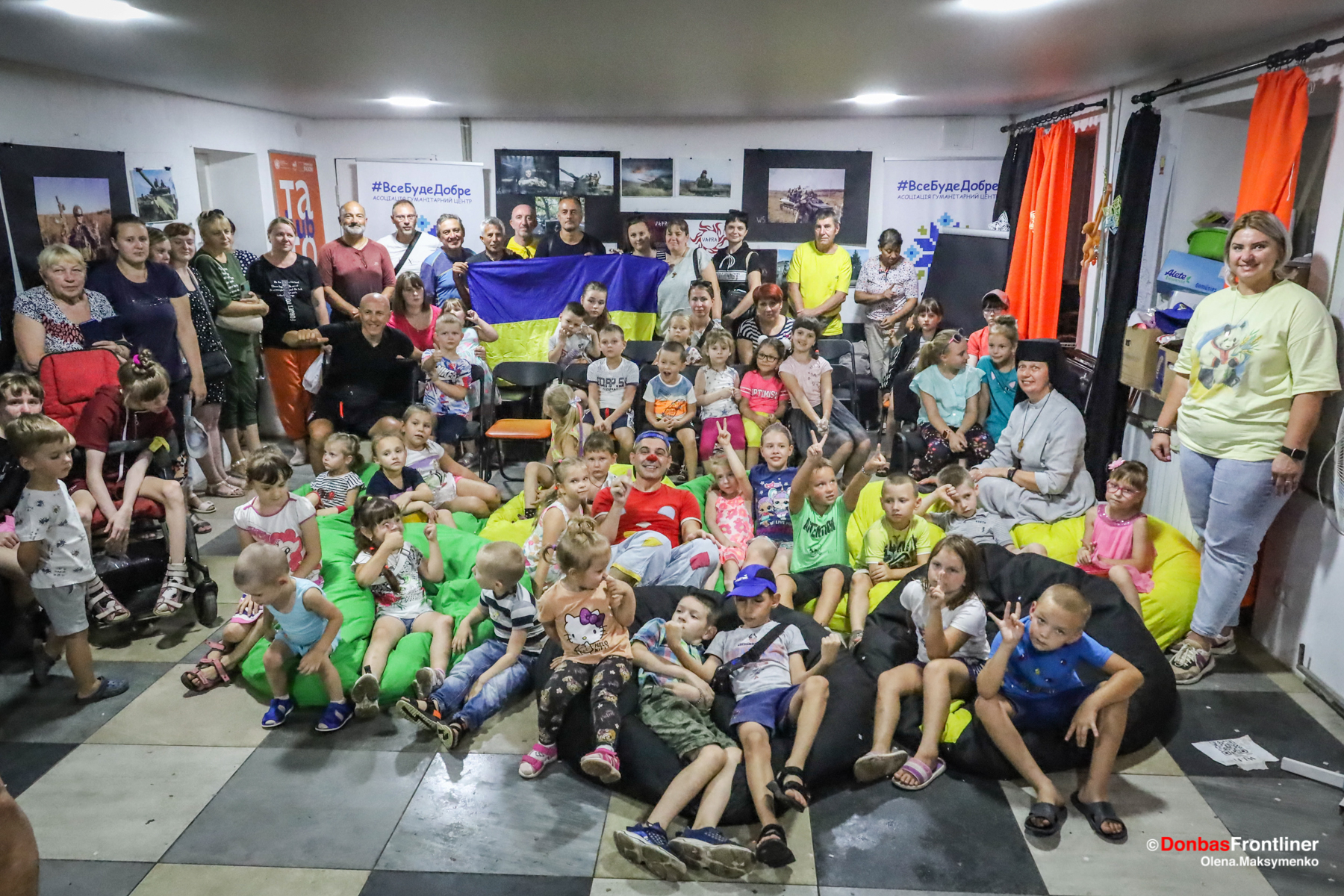 Meet Pimbo, the Italian clown returning smiles to Ukraine's frontline ...