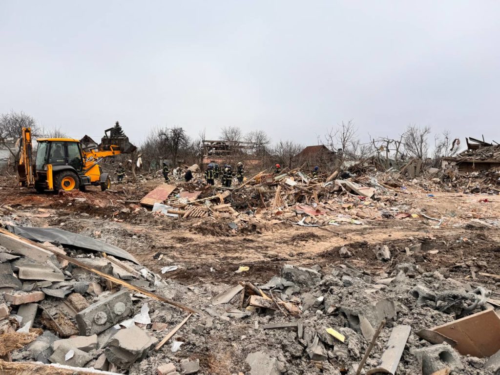 Russian attack on Kramatorsk kills family, including grandmother ...