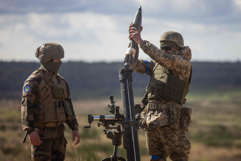 US Army adapts tactics based on Ukrainian battlefield experiences ...