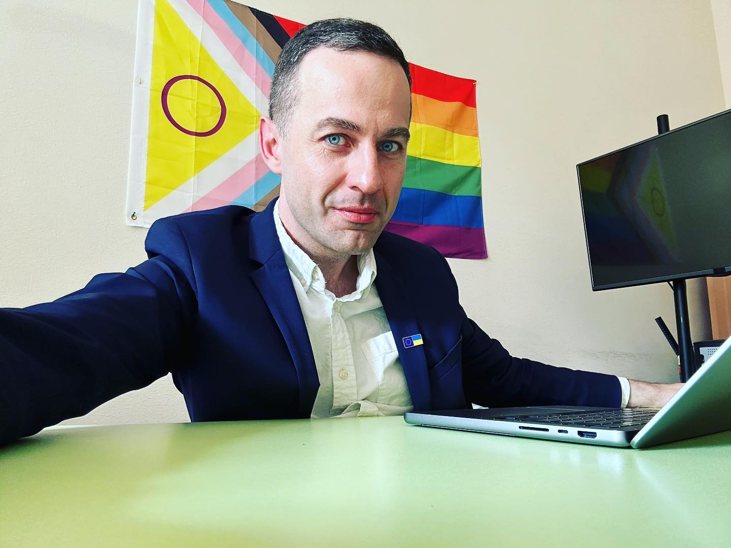 Echoes of Yanukovych-era state censorship rock Ukrainian state media ...