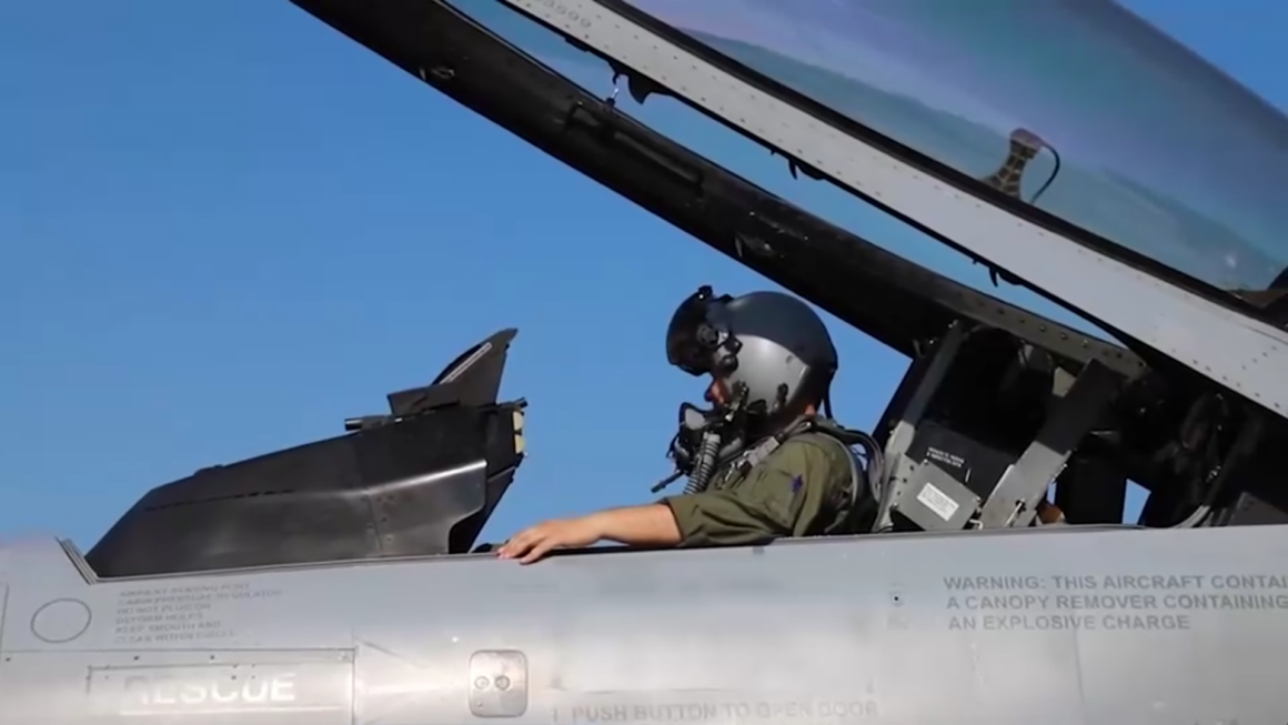 As Putin digs in, Trump approves F-16 training deal for Ukraine ...