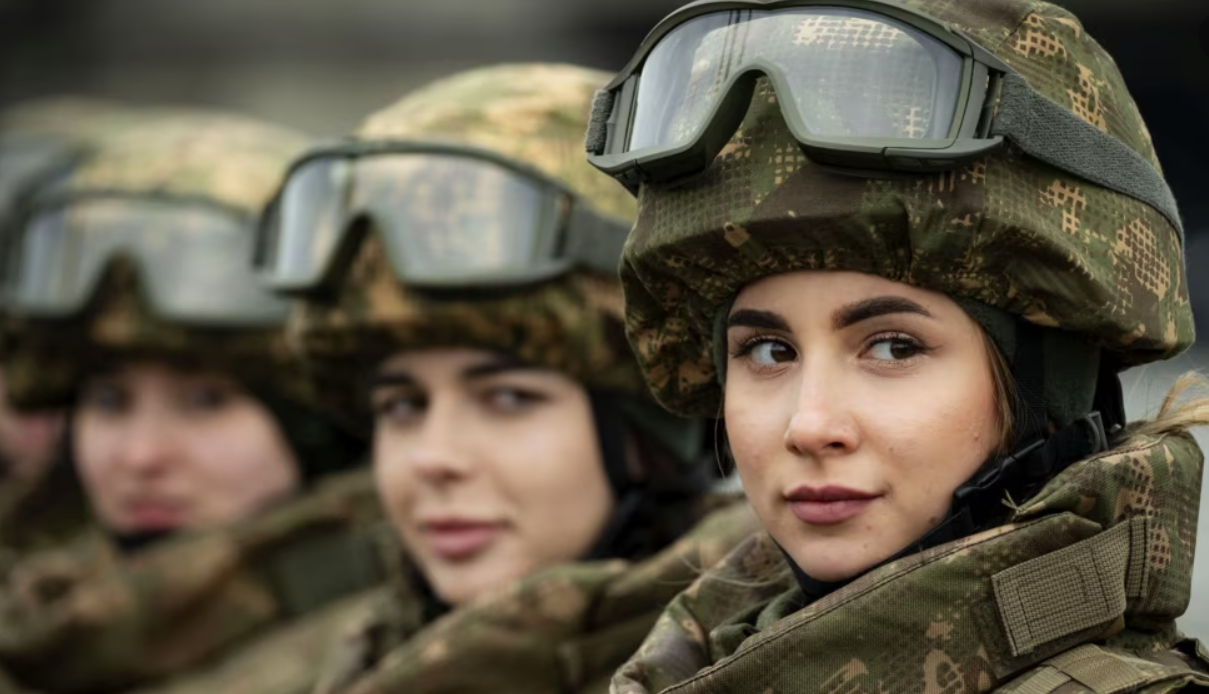 68,000 women serve in Ukrainian military, 5,000 in combat zones ...
