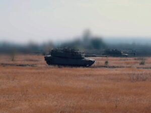 Ukraine to receive first batch of US Abrams tanks by early fall - CNN ...