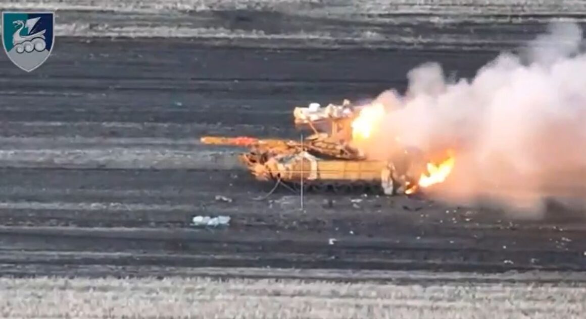 Ukraine's General Staff: Russia's tank losses exceed 10,000 ...