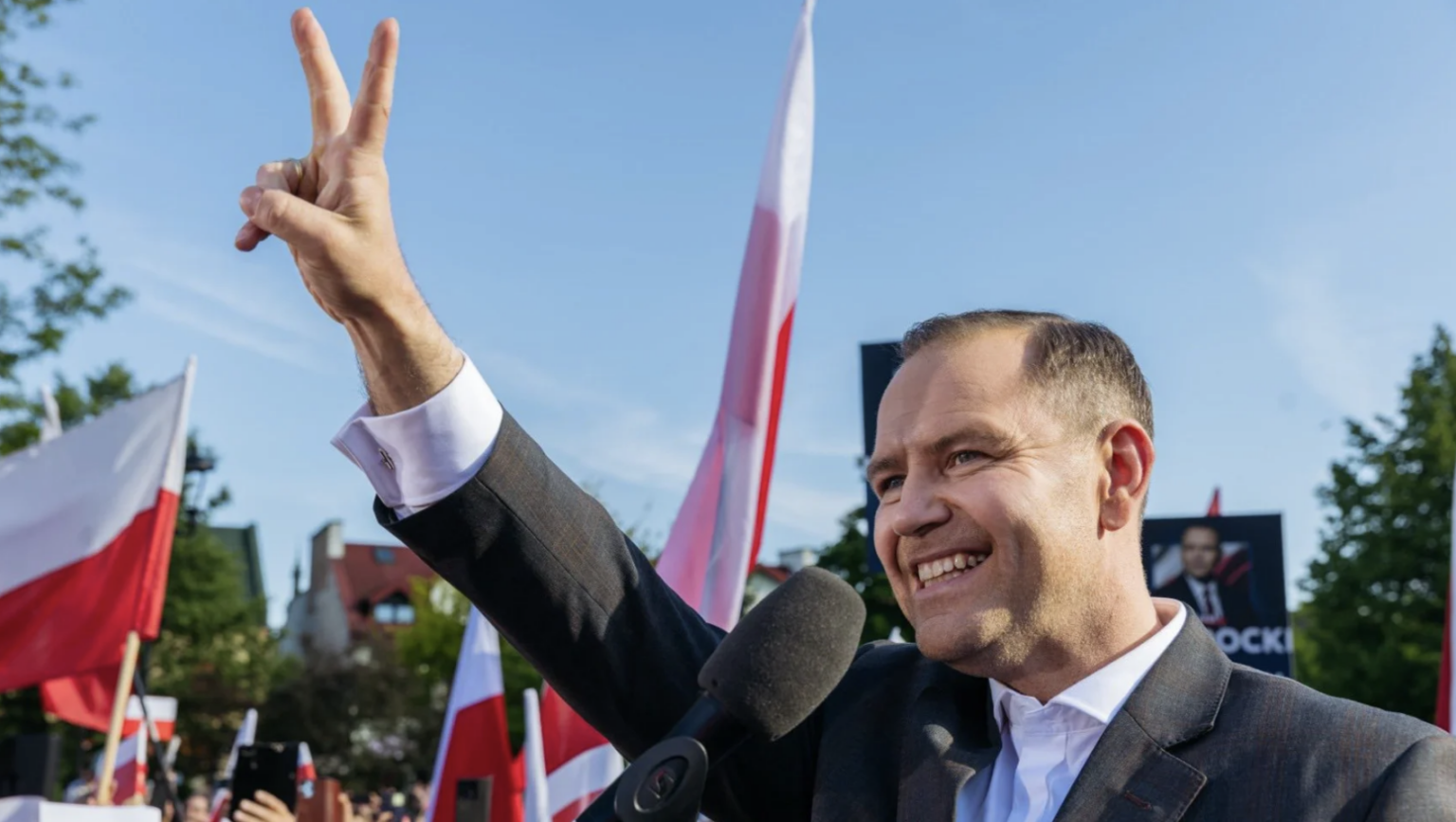 Zelenskyy congratulates Poland's newly-elected nationalist president ...