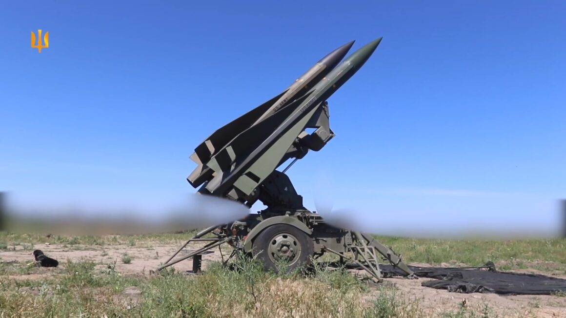 Ukraine wants 40,000 Hawk missiles from US stockpiles
