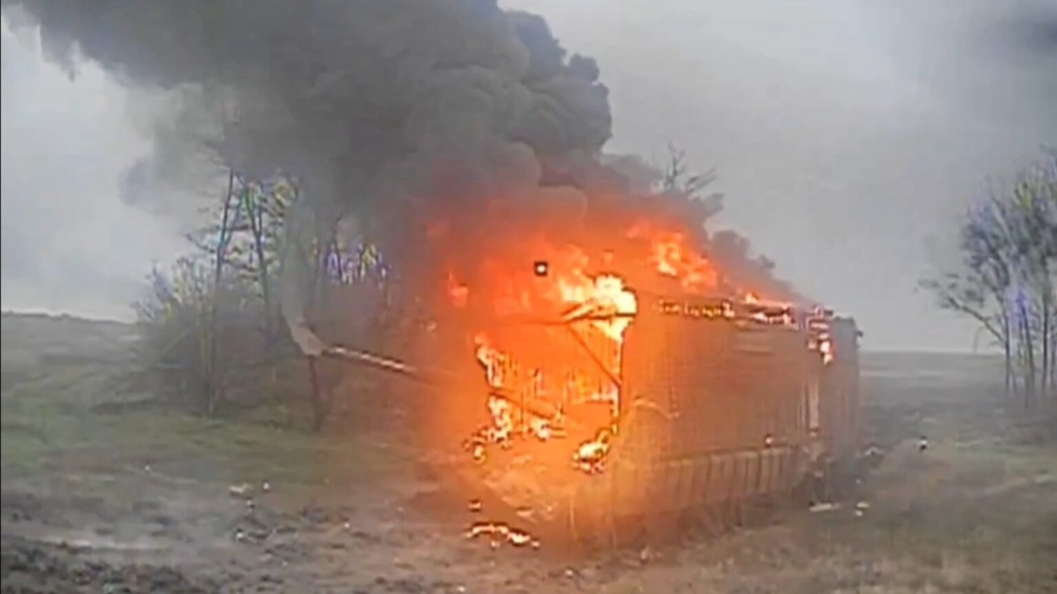 Ukraine's drones finally beat the fog—11 Russian tanks burn near Myrnohrad