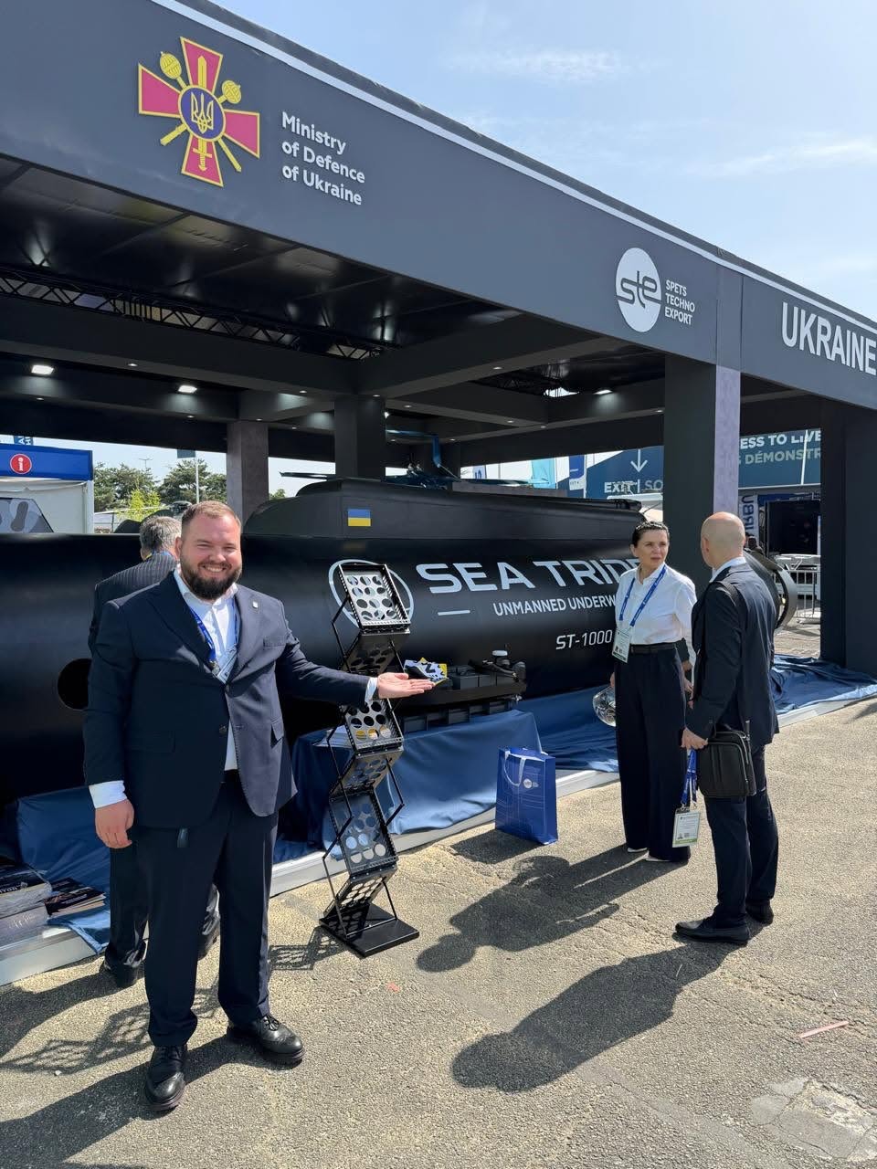 At Paris top defense exhibition, Ukraine unveiled 10-ton Sea Trident ...